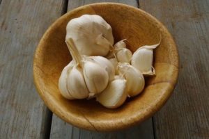 How to Get Rid of Garlic Body Odor? - The Most Effective Ways!